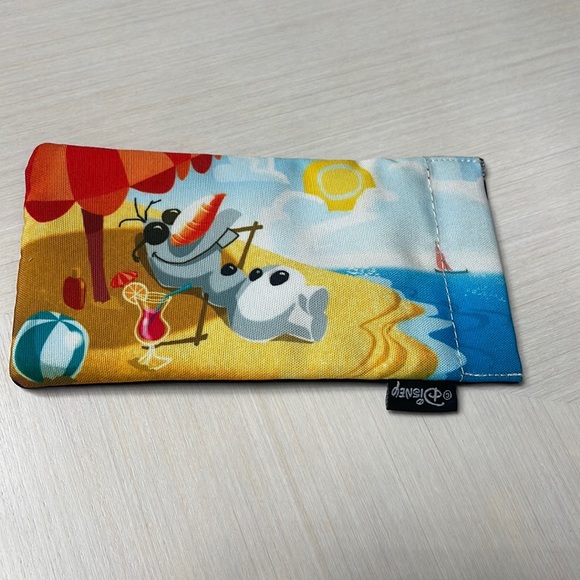 Disney | Accessories | Disney Frozens Olaf Sunglasses Case | Poshmark
